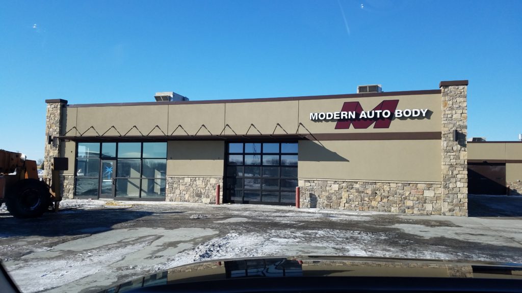 Modern Auto Body